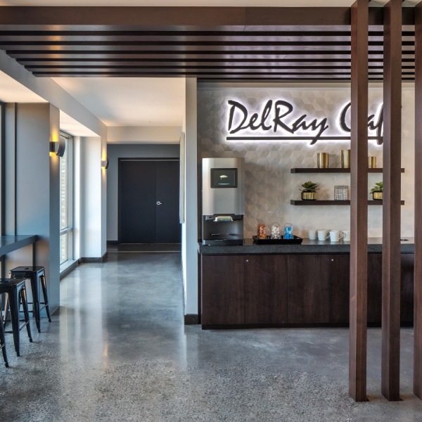 Resident Reviews | Del Ray Tower at Fuse