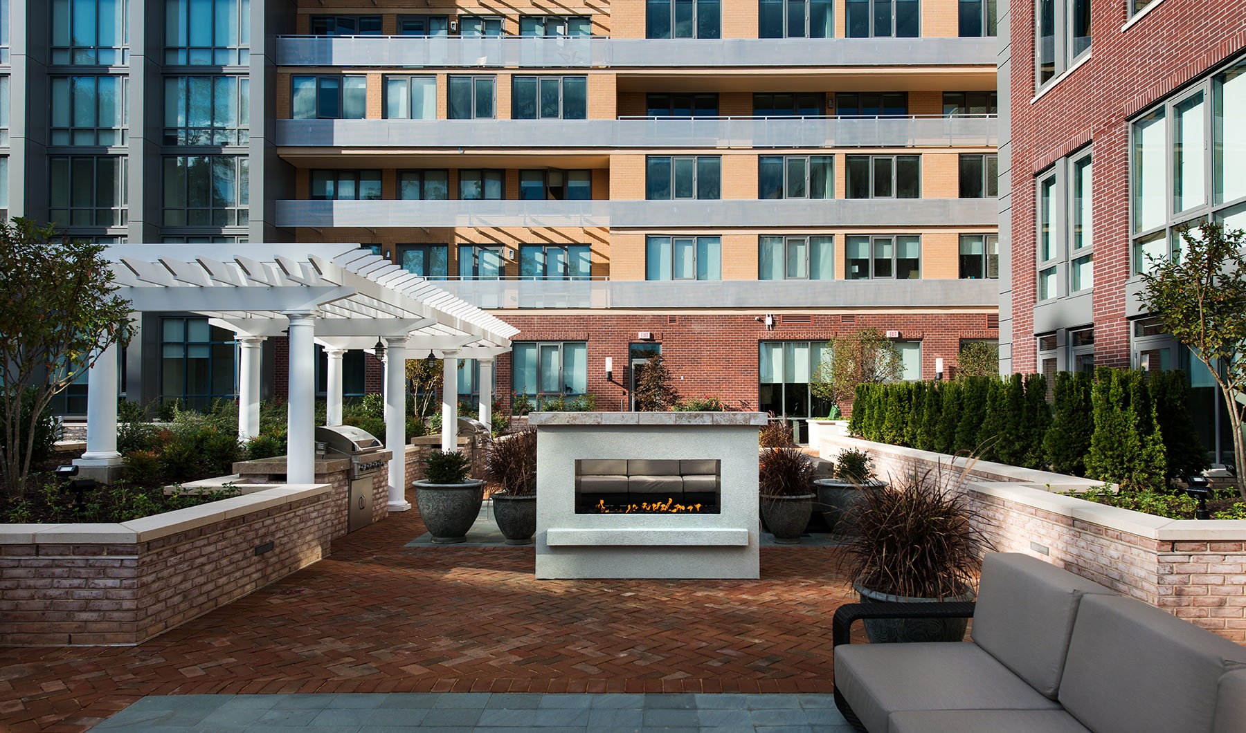 Del Ray Tower at Fuse | Apartments in Del Ray For Rent